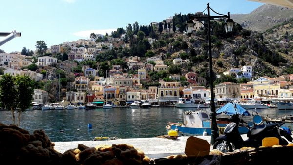 OSTRVO SIMI :: Šta da vidite