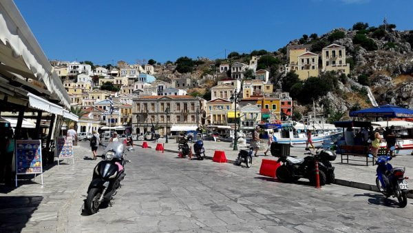 OSTRVO SIMI :: Šta da vidite