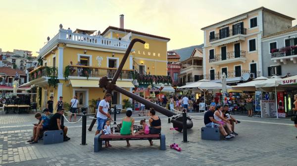 PLACES TO VISIT IN PARGA GREECE :: Things To See And Do