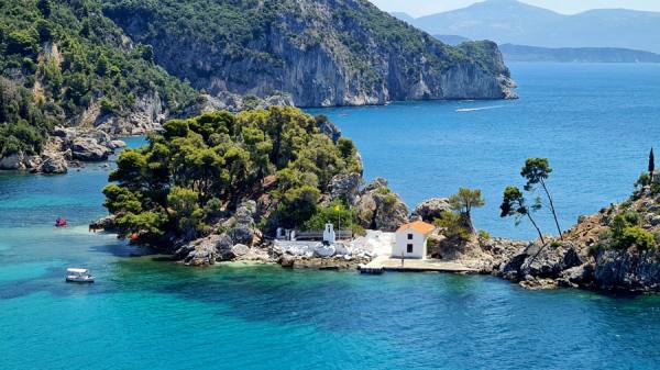 PLACES TO VISIT IN PARGA GREECE :: Things To See And Do