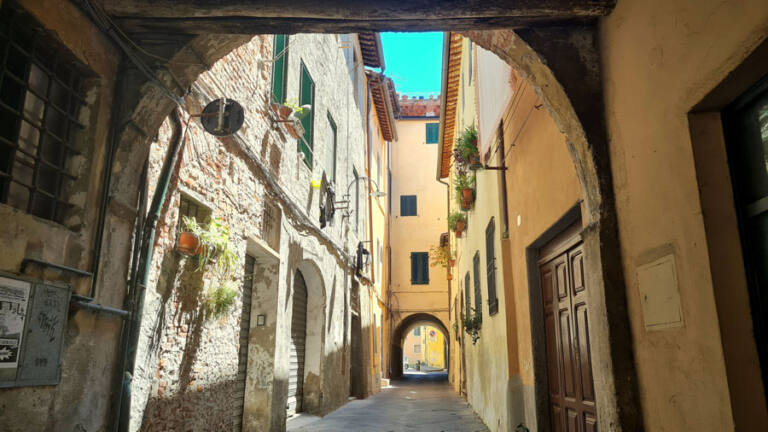 THINGS TO DO IN LUCCA ITALY:: Attractions And Photos